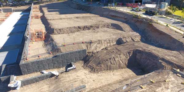 Retaining structure layered2 - Civil and Structure